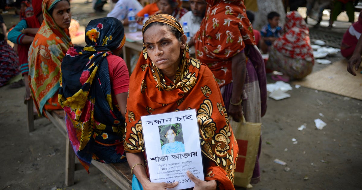 Death toll tops 1,000 in Bangladesh factory collapse - CBS News