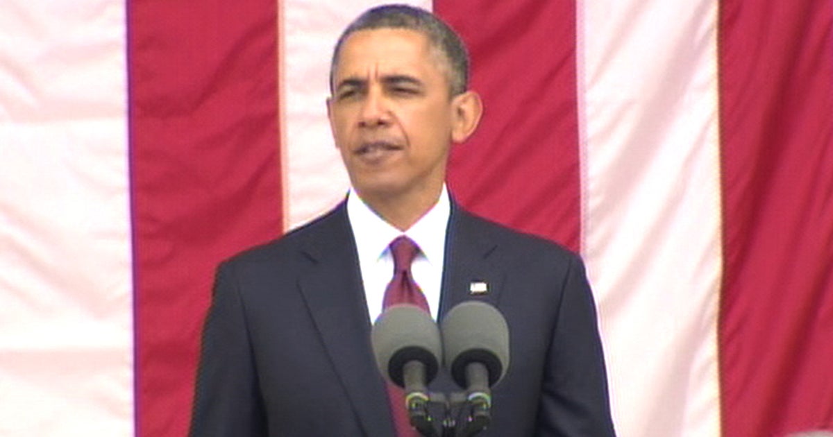 Poll: Amid scandals, Obama's approval dips - CBS News