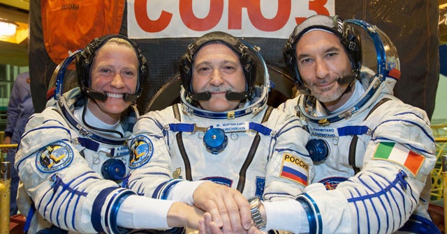 New crew arrives at space station