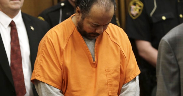 Ariel Castro pleads not guilty in Cleveland kidnap case - CBS News