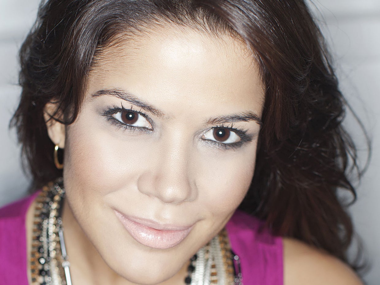 Joselyn Martinez, NYC woman, faces suspect in father's 1986 killing ...