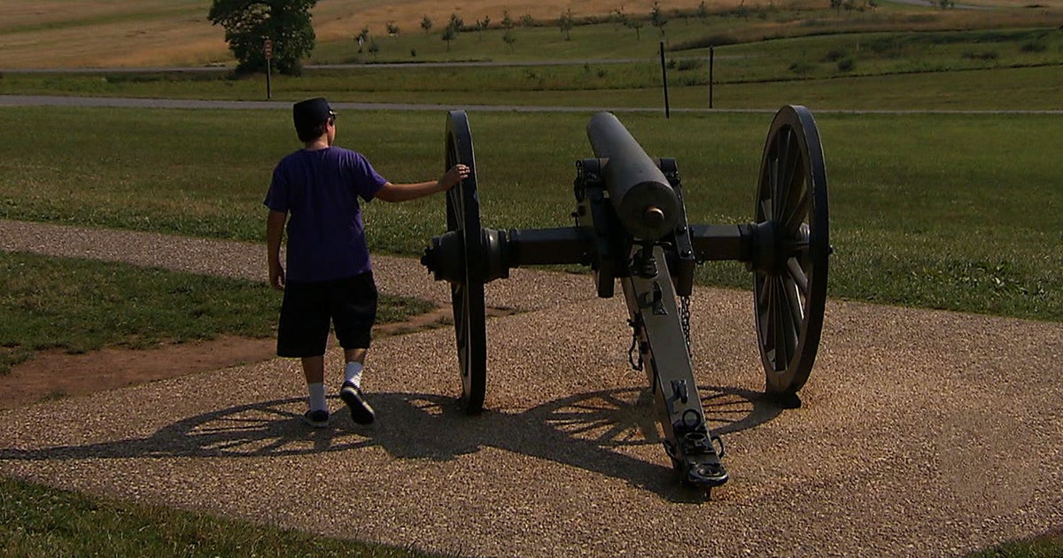 Tonight: Worst wildfire disaster in 80 years; Return to Gettysburg ...