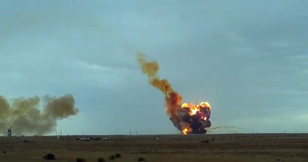 Spectacular Russian rocket failure prompts investigation - CBS News
