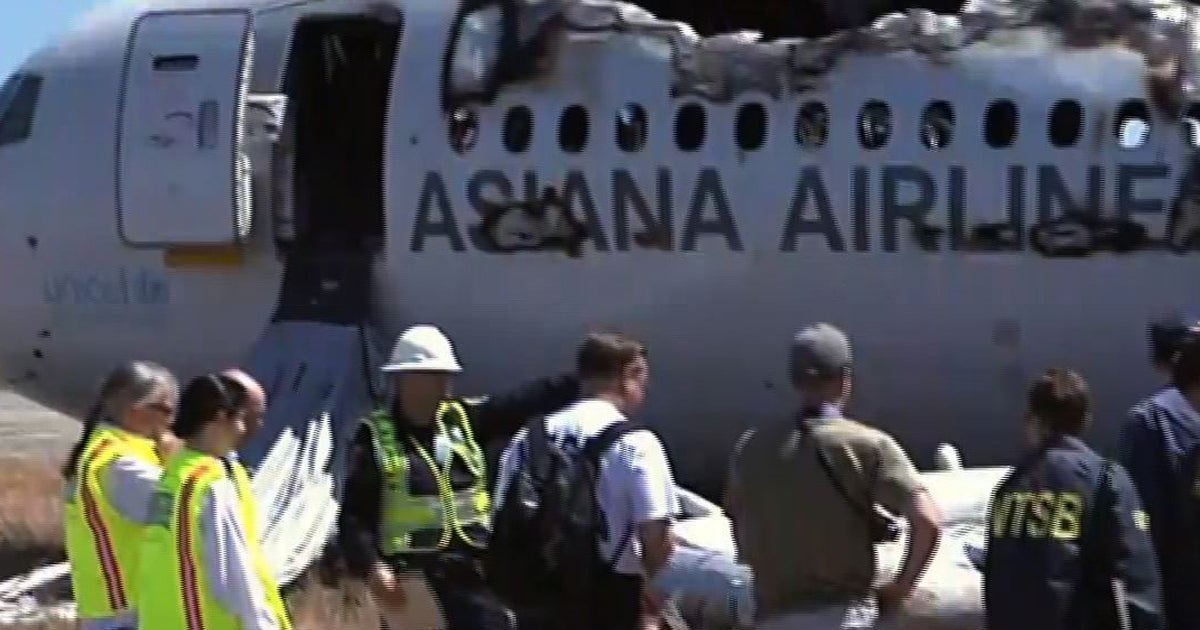 Asiana Flight 214: Did plane's autothrottle cause the crash? - CBS News