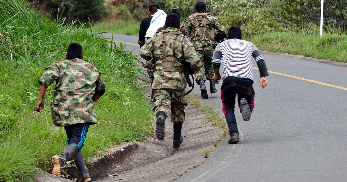 Colombian rebels free kidnapped ex-Marine Kevin Scott Sutay - CBS News