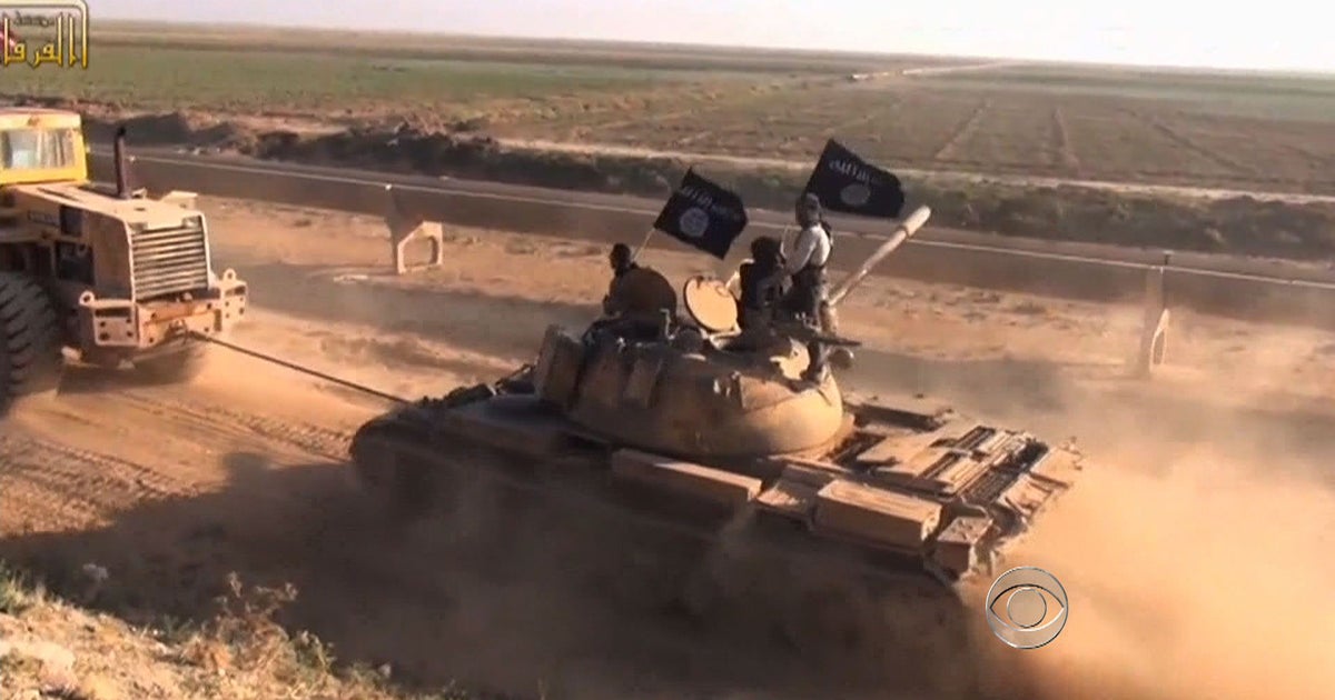 Syria-based al Qaeda group issues threat to Western aid workers - CBS News