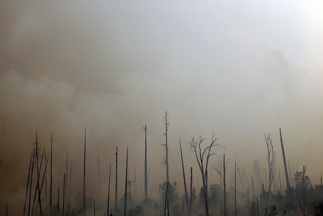 Massive fire still burning in Yosemite