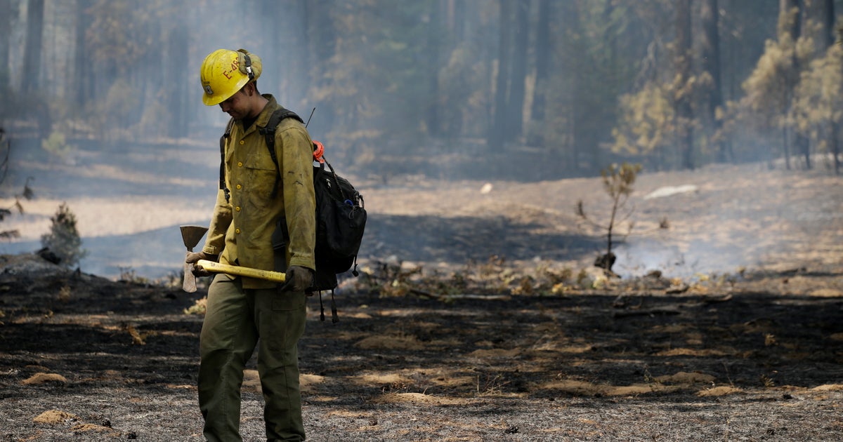 Progress seen at Sierra fire, but smoke spreads - CBS News