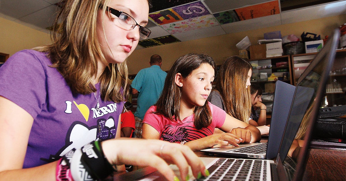 A warning about computers in the classroom - CBS News