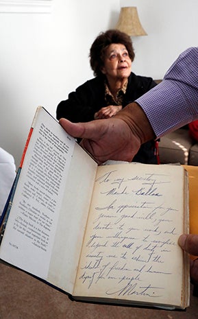 MLK Jr.'s secretary to auction artifacts