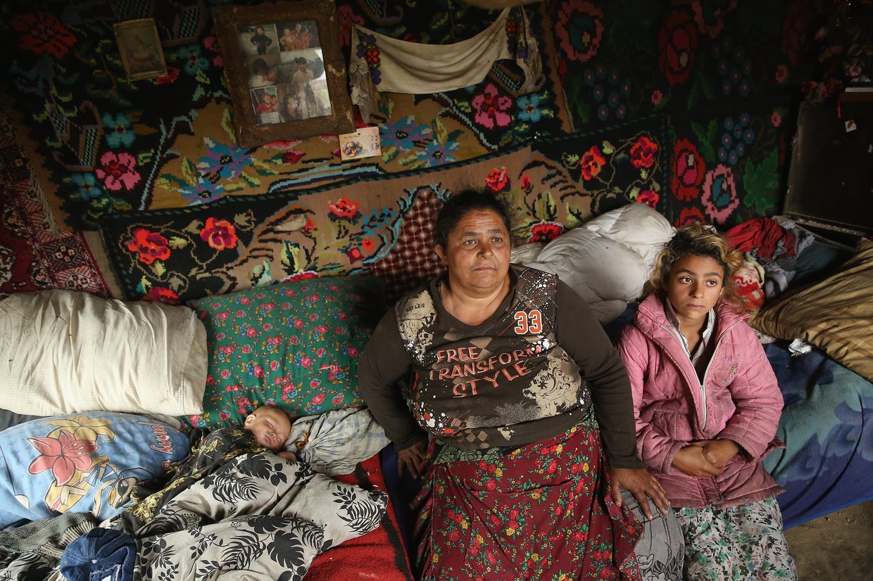 Combating poverty in Roma settlement