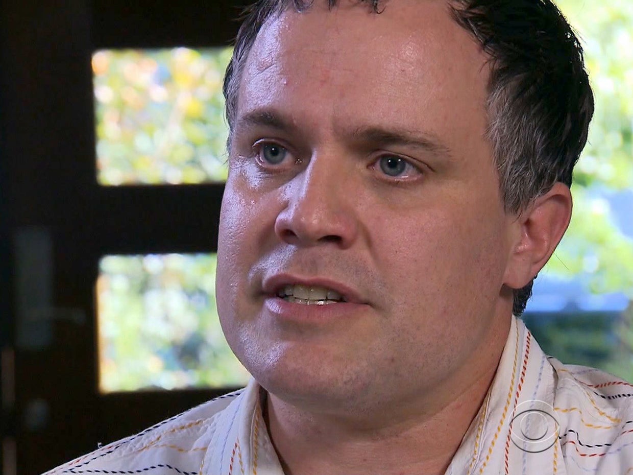 Healthcare.gov plagued by crashes on 1st day - CBS News