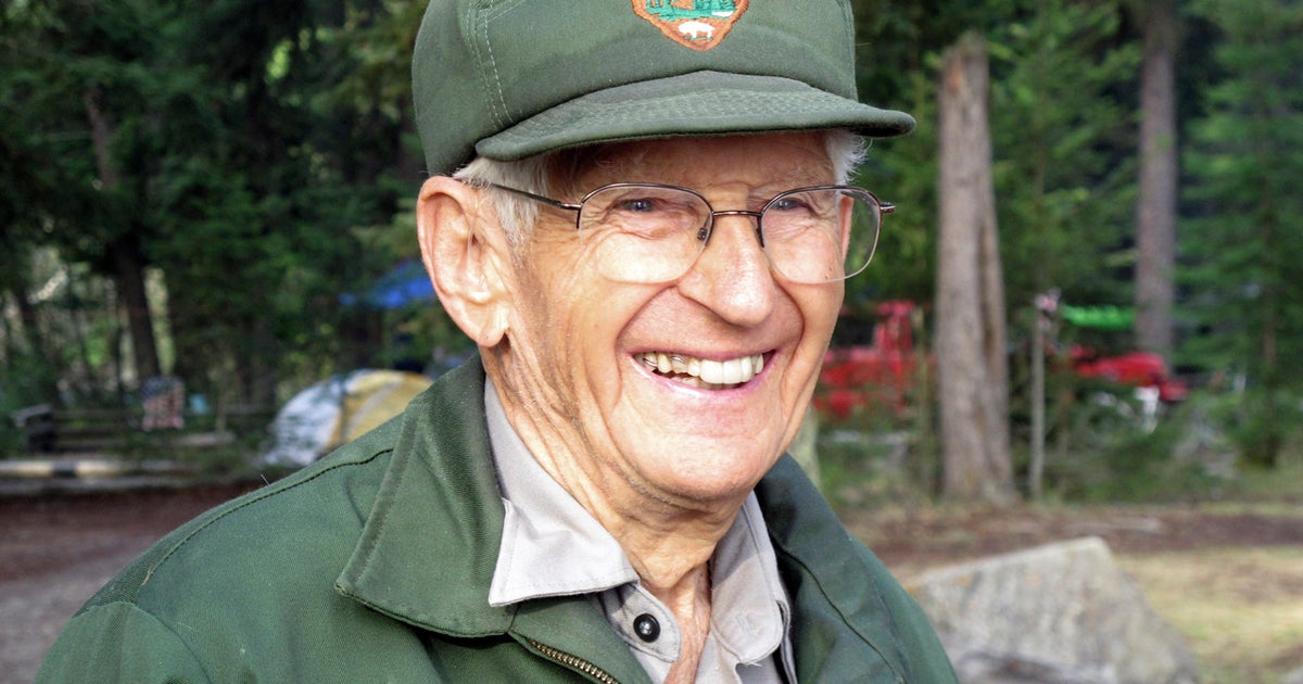 Nation's oldest park ranger, 93, considers future - CBS News