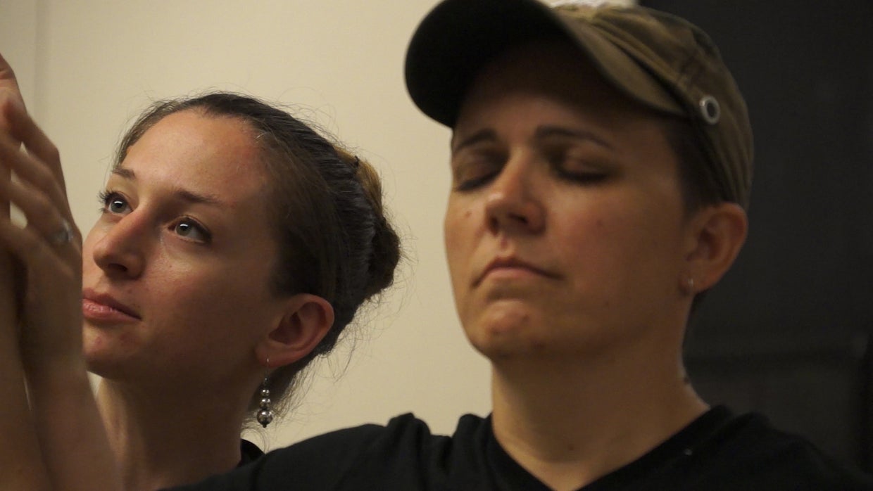 Dancing after deployment: Marine aims to mend veterans' minds with ...