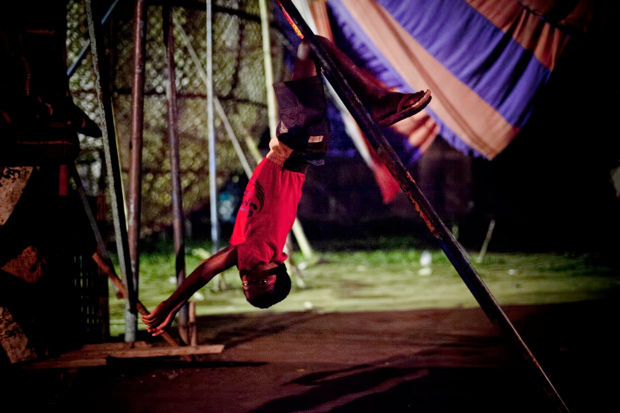 Life in a traveling circus