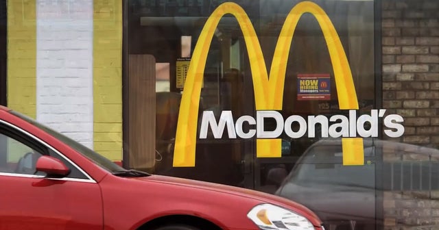 McDonald's revamping drive-thrus - CBS News