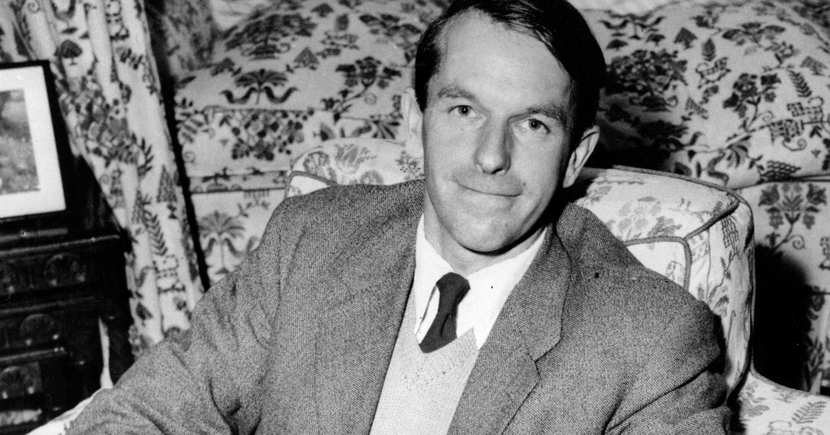 Genome pioneer Frederick Sanger, two-time Nobel Prize winner, dies at ...