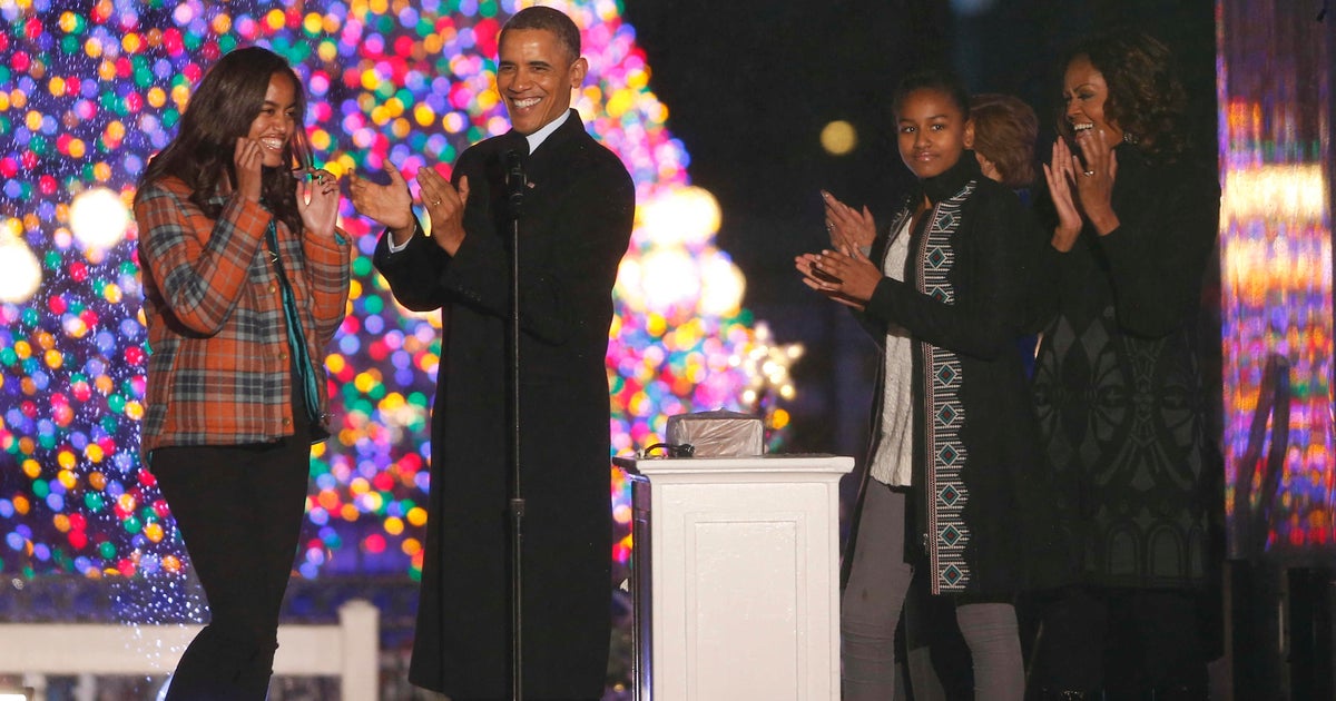 Obama lights the National Christmas Tree - CBS News