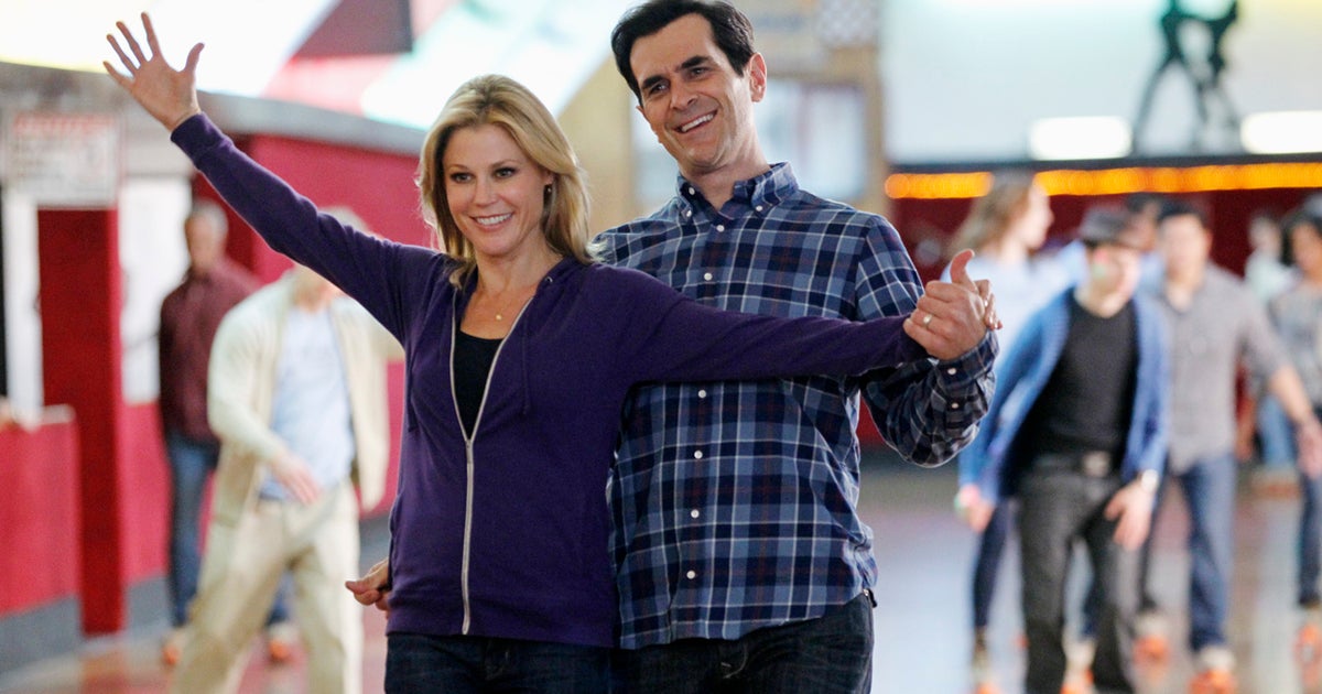 "Modern Family" cast heading to Australia to film - CBS News