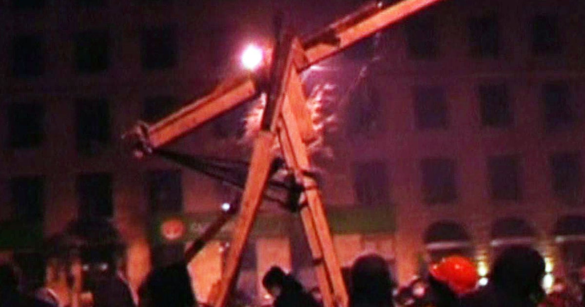 Ukrainian anti-government protests pushing country's standoff toward ...