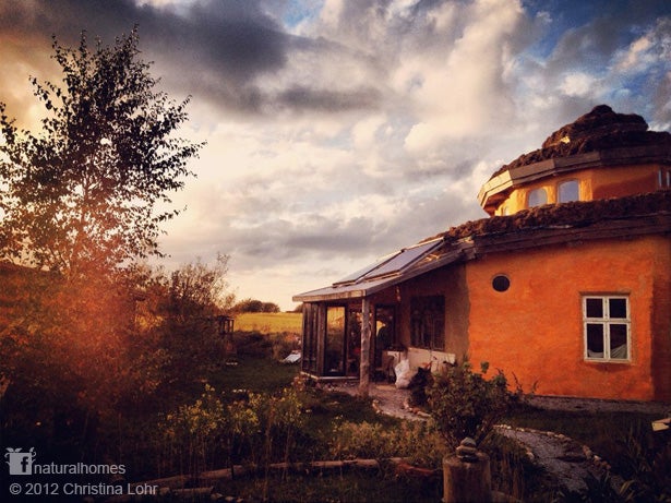 Natural home building: 10 homes built by the earth