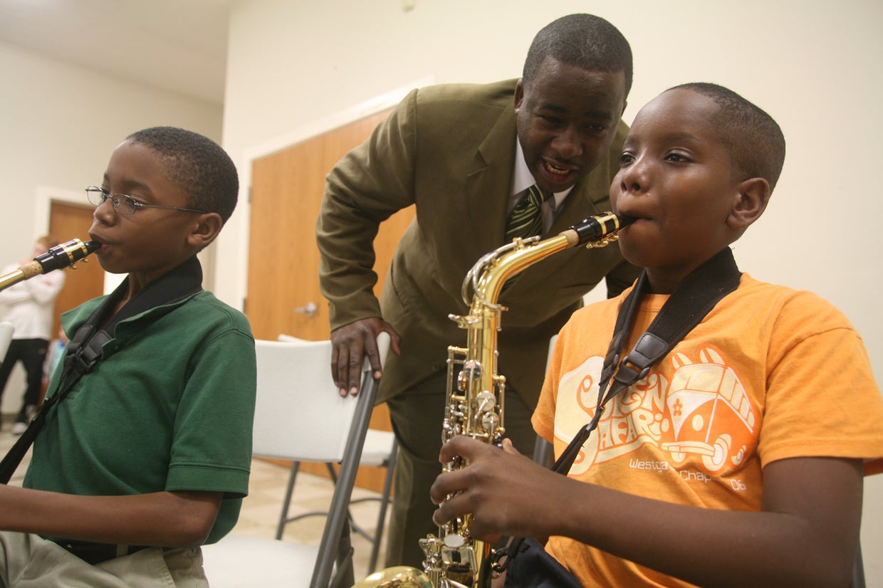 "The Whole Gritty City": Meet the cast