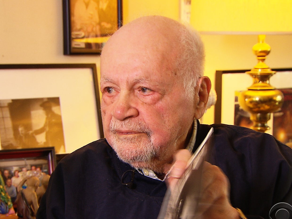 Photographs tell story of decades-long romance - CBS News