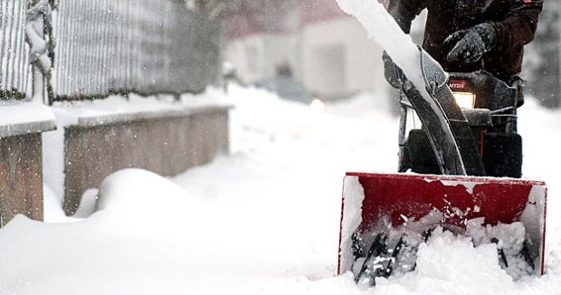 Massachusetts man charged with stealing 9 snowblowers - CBS News