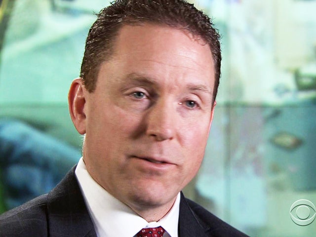 Inside the Secret Service's cyber crimes war room - CBS News