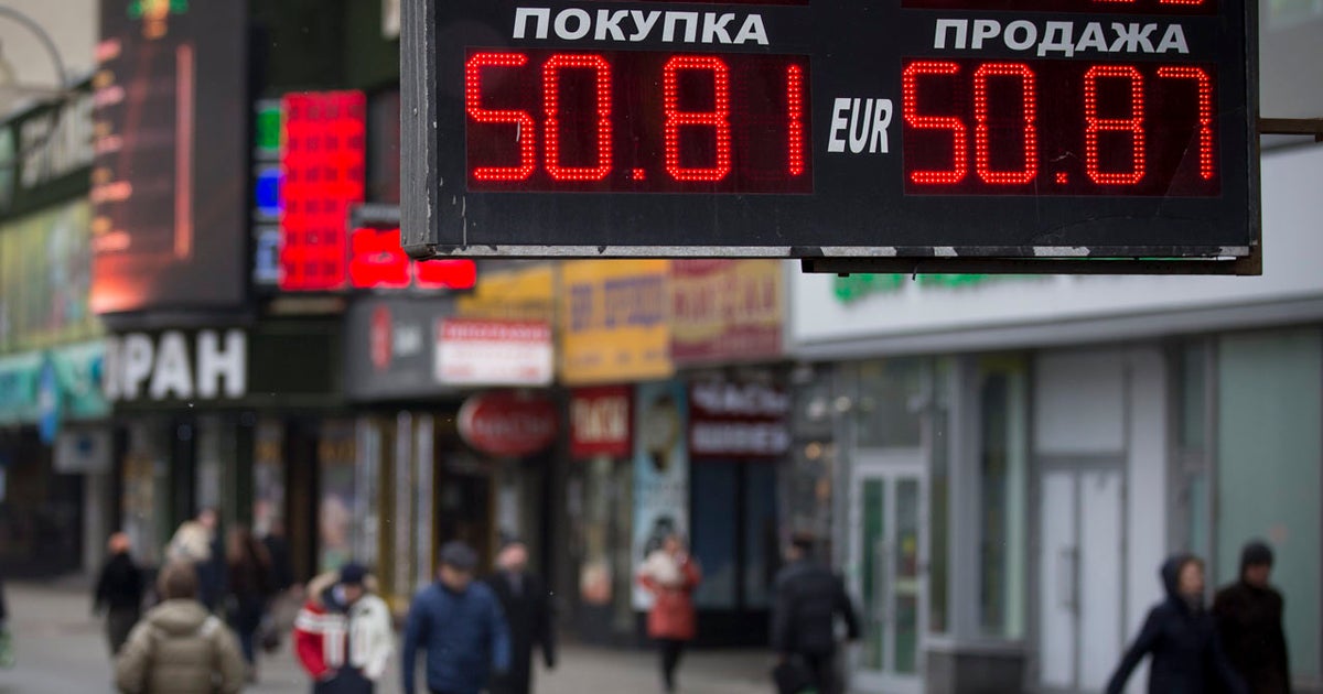 Russian markets, ruble plummet on Ukraine fears - CBS News