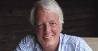 "Fatal Vision" author Joe McGinniss dies at 71 - CBS News