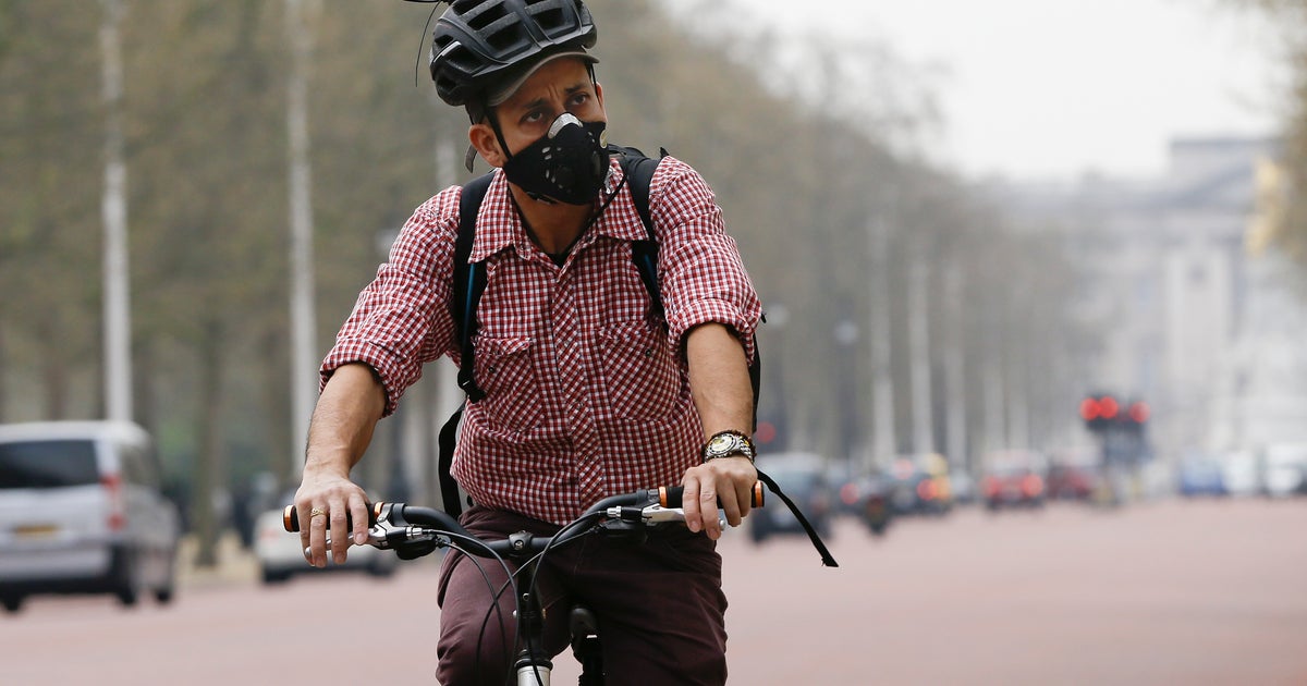 Sahara desert dust, pollution create "perfect storm" of smog in Britain ...