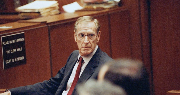 Notorious financier Charles Keating dies at age 90 - CBS News