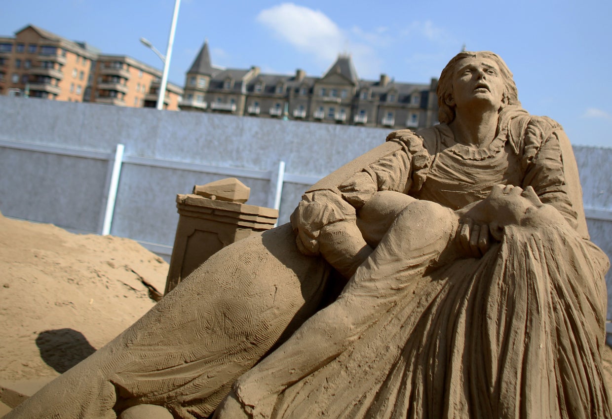 Fantasy sand sculptures