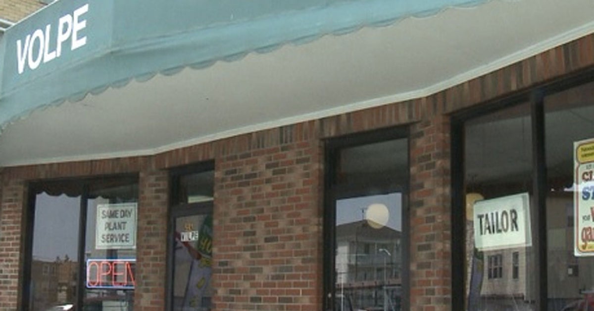 Man wielding potato tries, fails to rob two businesses in Providence ...