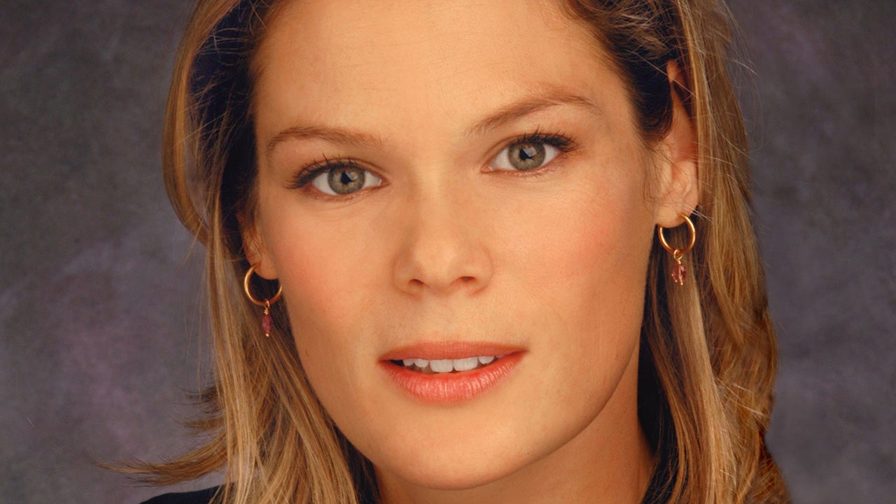 CBS News Team - Anchor & Correspondent Bios - CBS News