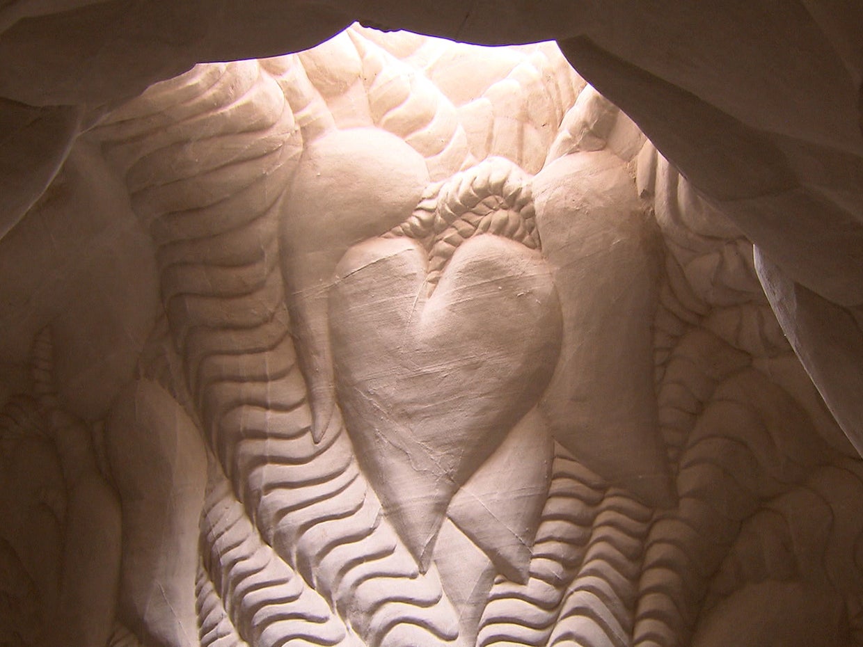 Ra Paulette's caves