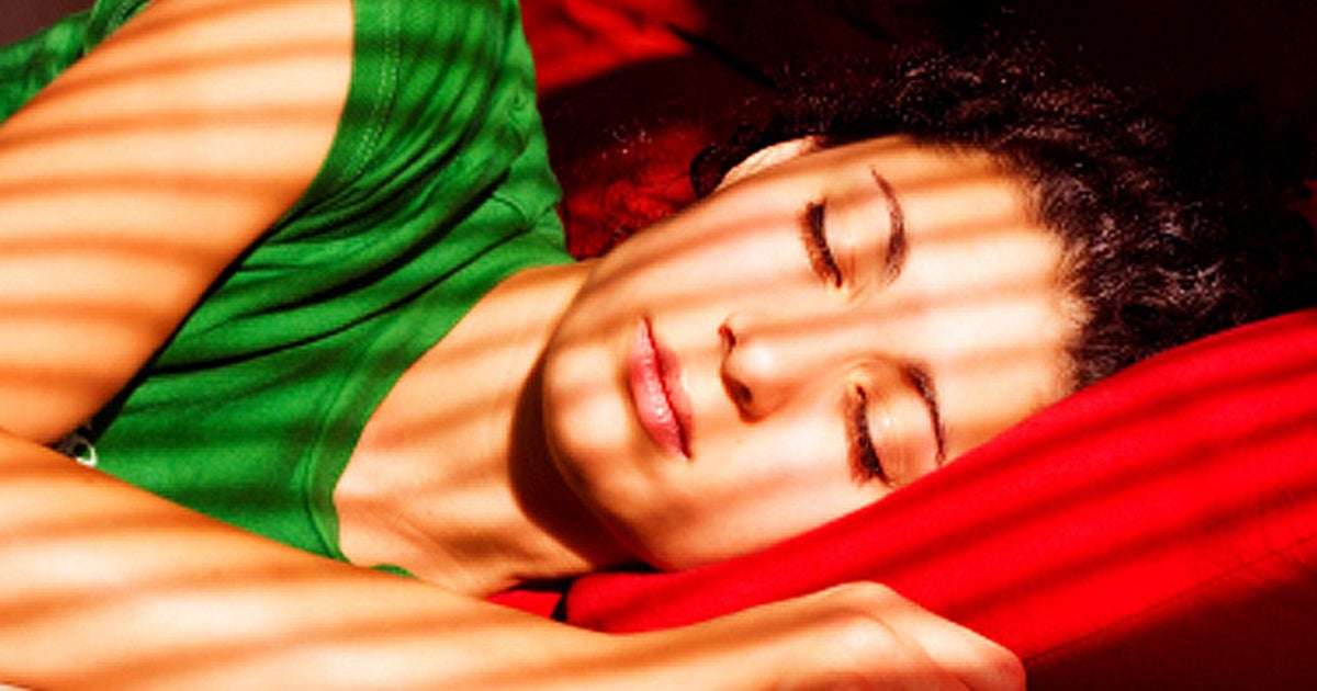 The secrets of short sleepers: How do they thrive on less sleep? - CBS News