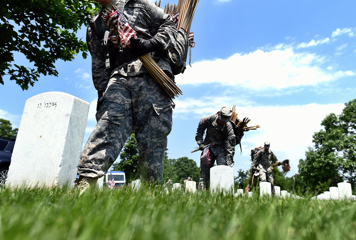 Honoring fallen service members