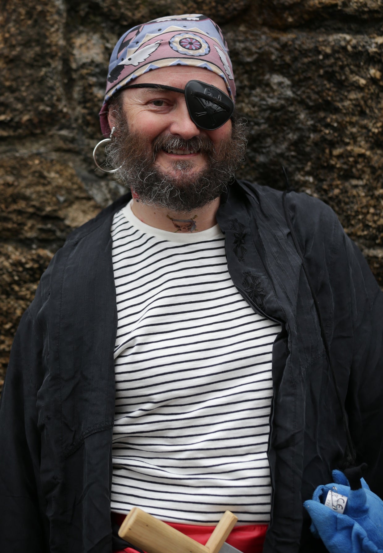 Pirates gather to break world record