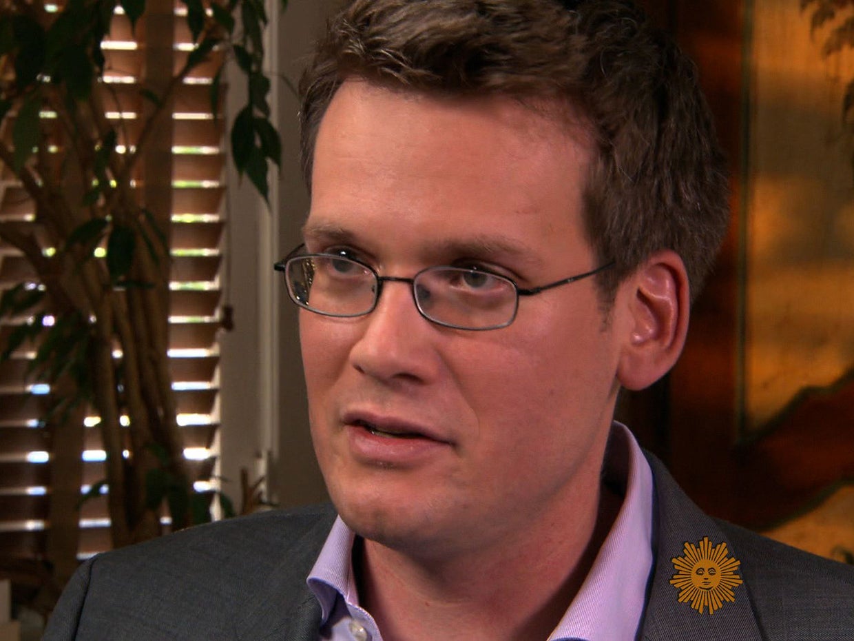 Author John Green and his awesome fans - CBS News