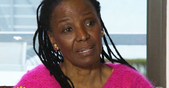 Restaurateur, former model, B. Smith reveals Alzheimer's battle - CBS News