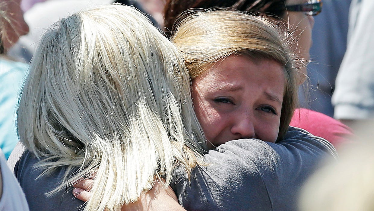 Victim in Oregon school shooting ID'd as 14-year-old freshman - CBS News