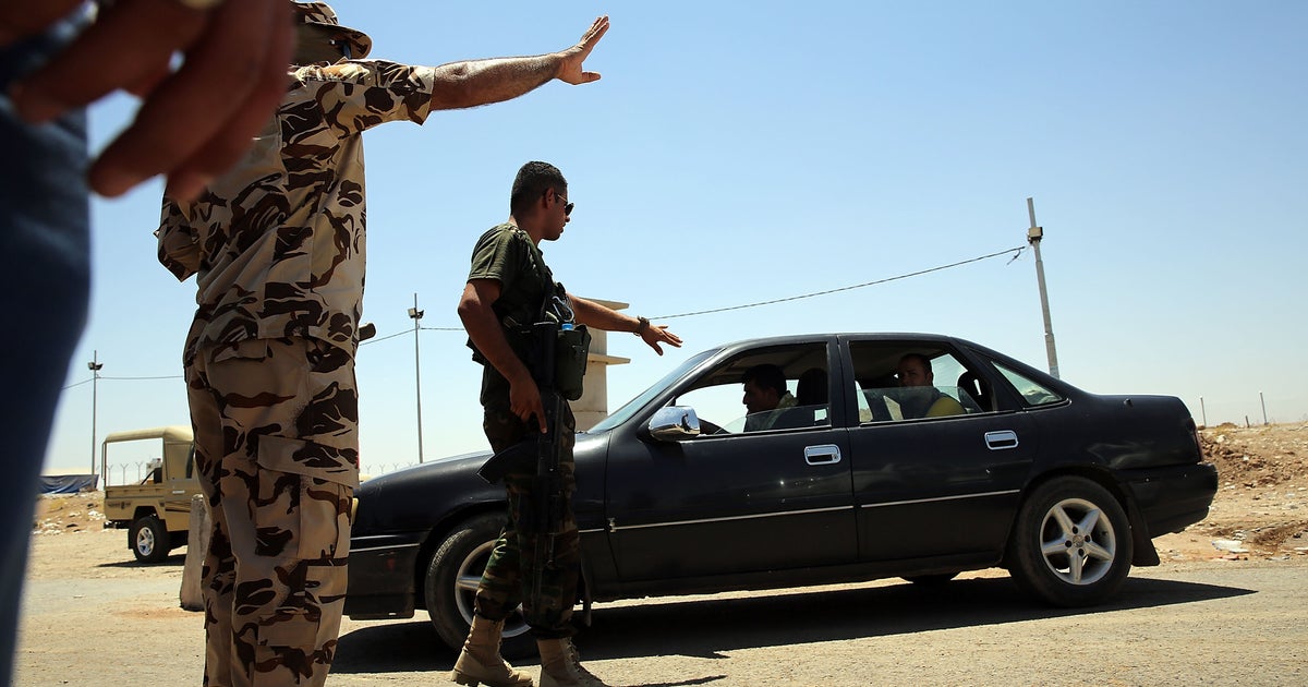 Saudi Arabia bolsters border as Iraq breaks apart - CBS News