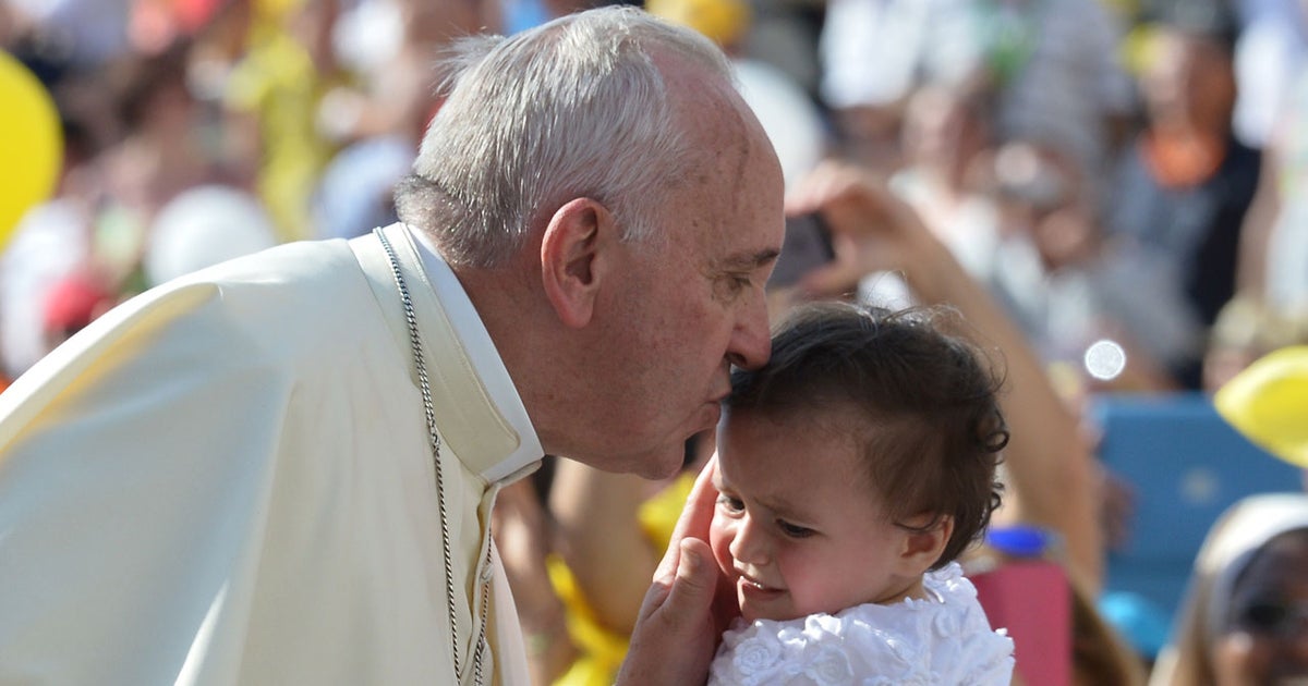 Pope Francis reportedly promises "solutions" to priests' celibacy - CBS ...