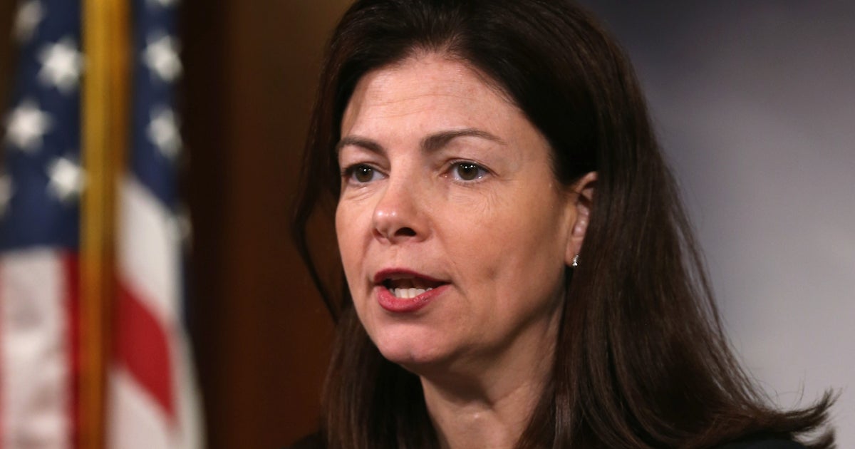 Sen. Kelly Ayotte: I misspoke when I called Donald Trump a role model ...