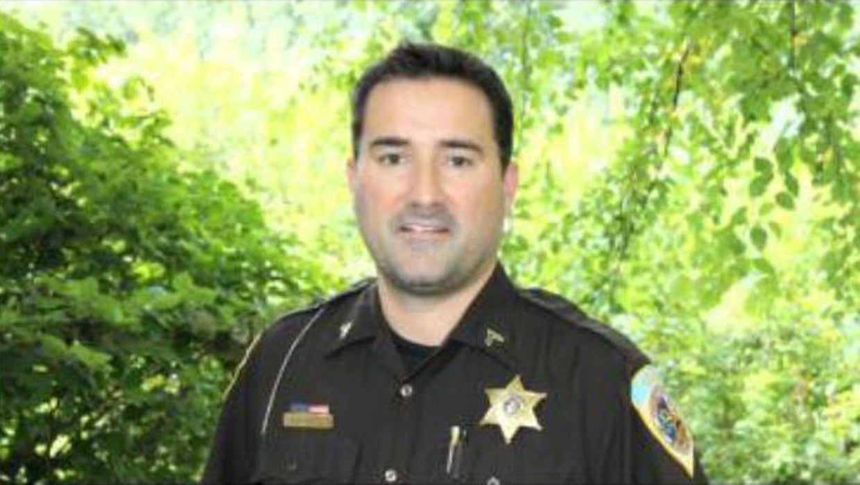 Former Wisconsin deputy Andrew Steele on trial for murders of wife ...