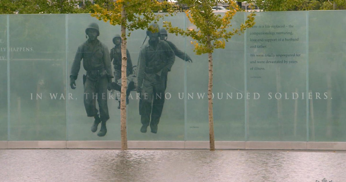 Building a monument to wounded warriors - CBS News