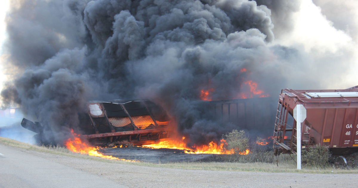Fiery train derailment in central Canada - CBS News