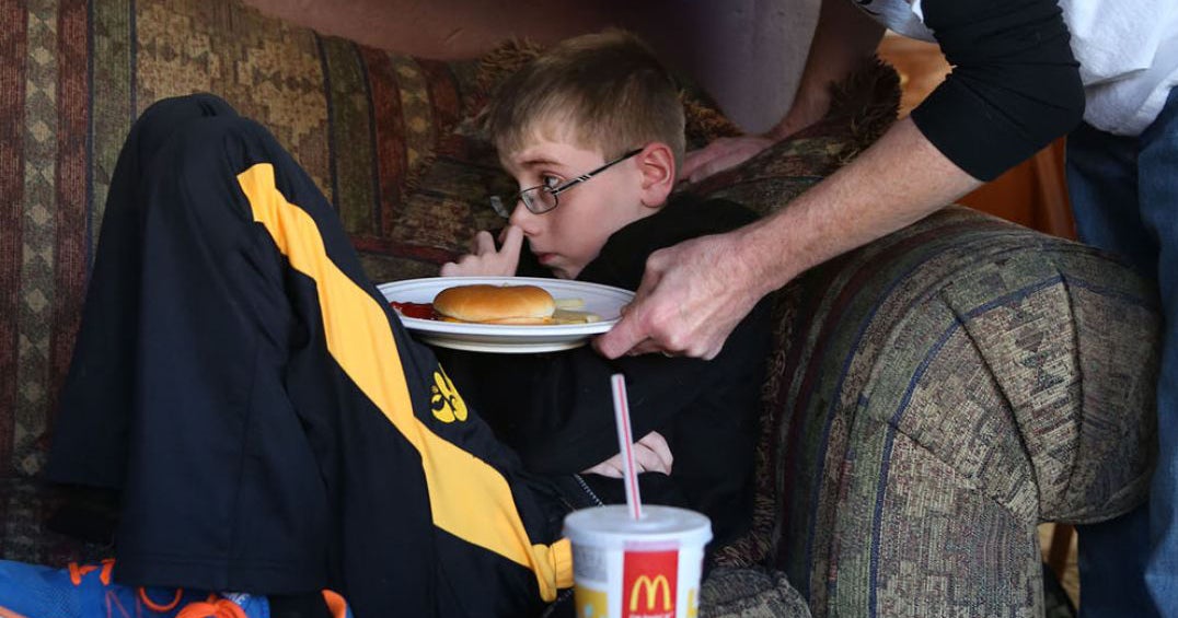 Medical mystery: The boy who won't eat - CBS News